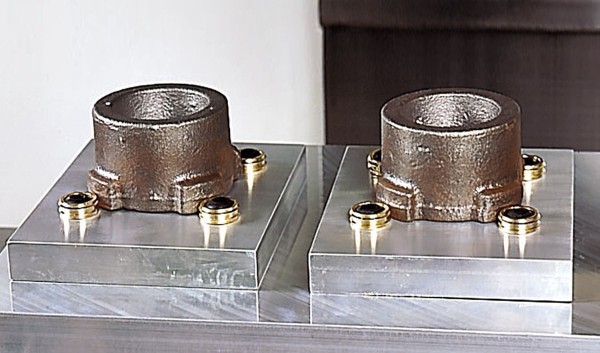 Exzenter-Spannklemme + Kralle M12 | Hanse Spanntechnik GmbH & Co. KG